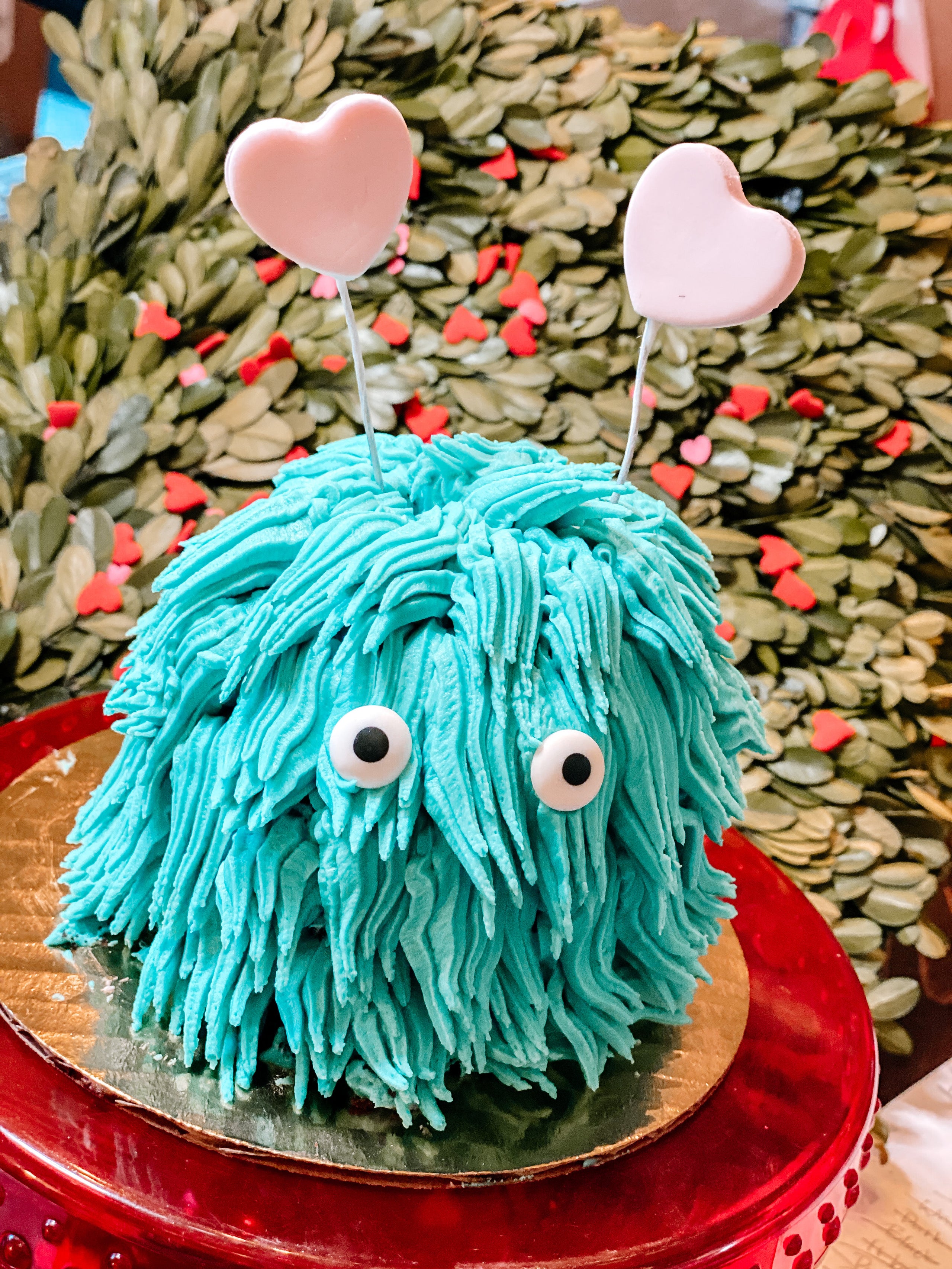 Mini Love Bug Cake for Two | Nashville Sweets